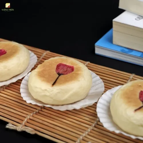 CM. Creamcheese Sakura | Trái cây Vuông Tròn